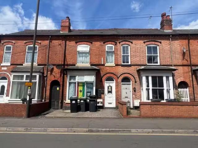 Charming 1 BA Studio apartment for rent in Addison Road, B14 7.