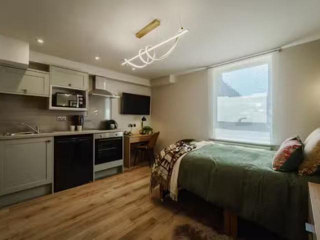 Unique 1 BA Studio flat for rent in BRAND NEW DESIGNER STUDIO.
