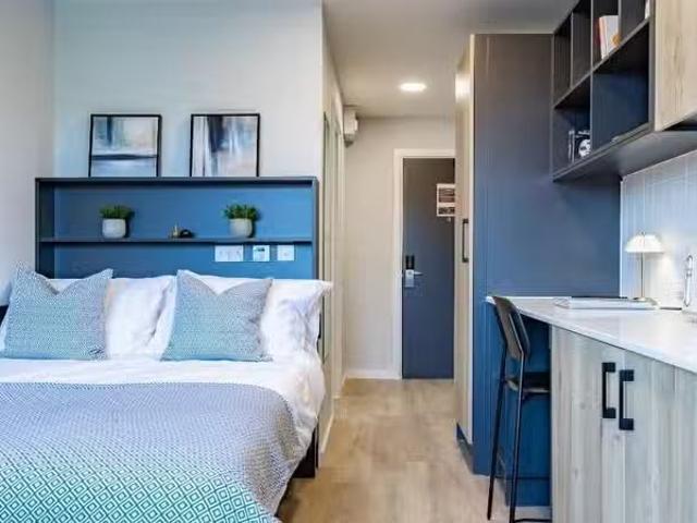 Charming 1 BA Studio flat for rent in Brand New Studios in Cen.