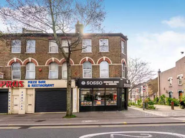 For Rent! 1 BA Studio flat for rent in Lea Bridge Road, London.