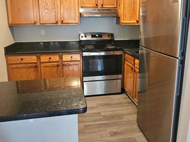 Nice 1 Bdrm Apt