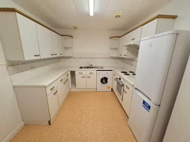 Deal! 1 bedroom apartment for rent in Frances Road,,, BH1