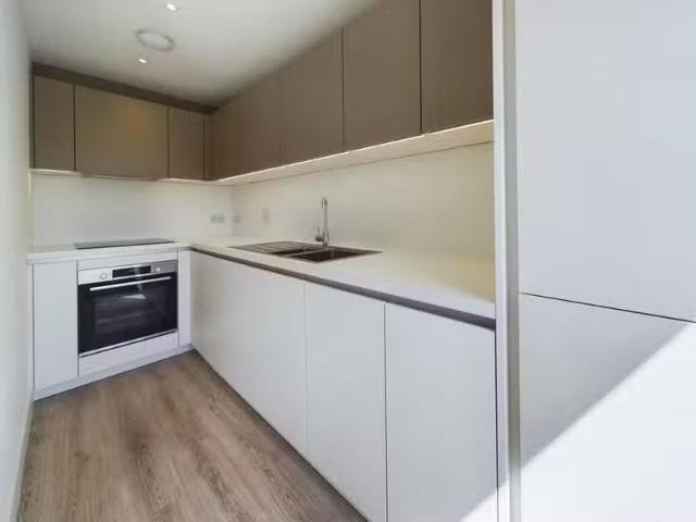 Rental! 1 bedroom apartment for rent in Redcross Street, BS2