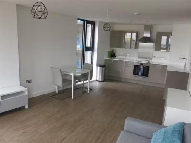 Rental! 1 bedroom apartment for rent in The Bank Tower 1, 60 S.