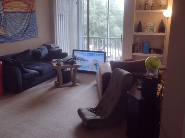Nice 1 bedroom available now