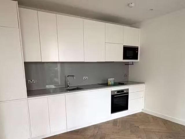 Cheap 1 bedroom flat to rent in London, NW10