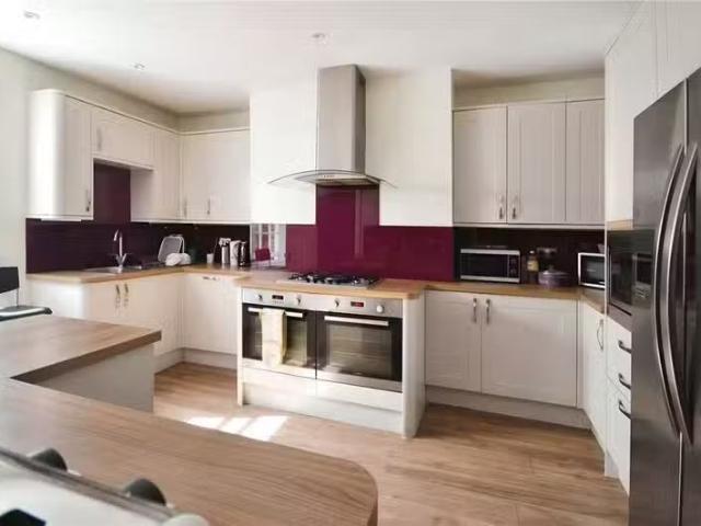 New 1 bedroom Room to rent, High Street, Rochester, ME1 £600.