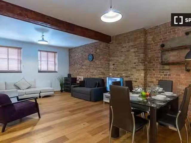 Unique 1 BR 2 Bedroom Apartment for rent in Shoreditch, London