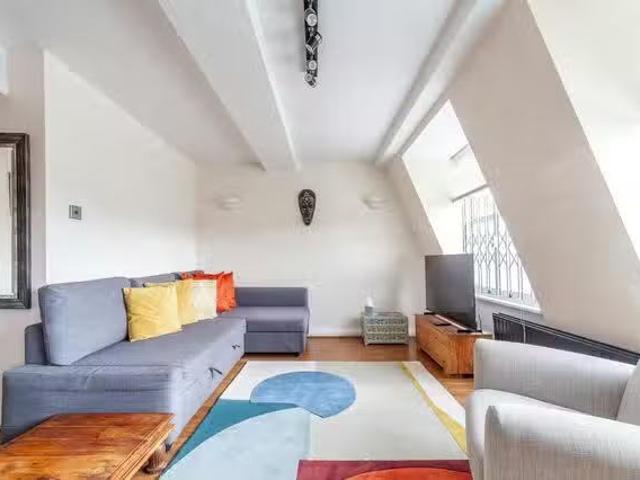 Cozy 1 BR Cromwell Road, London