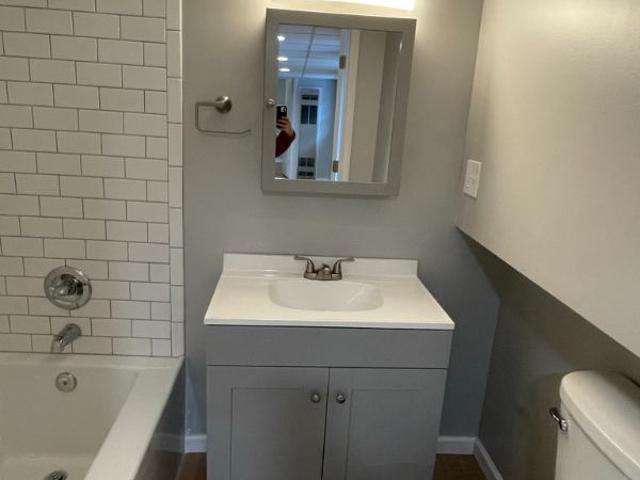 Nice 1 BR apartment with off street parking