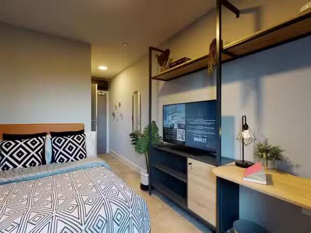 Unique 1 BR Guilden Village Classic Ensuite