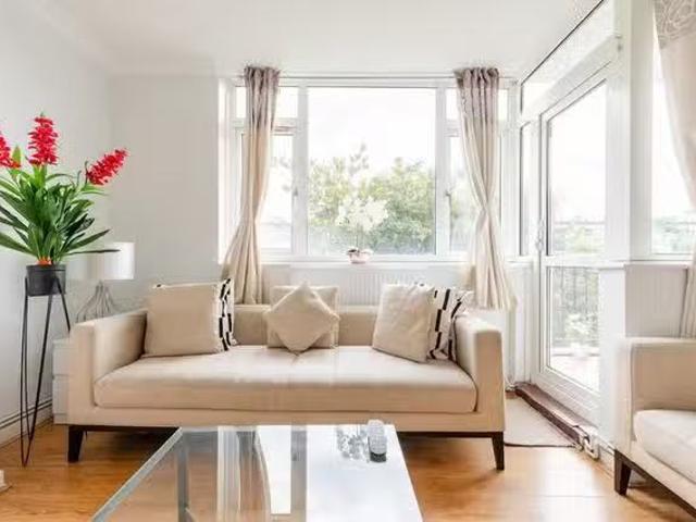 New 1 BR Deeley Road