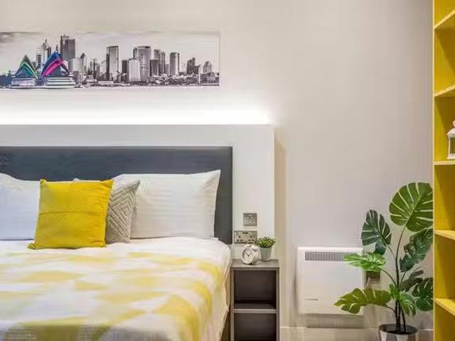 Rental! 1 BR Iconinc Gravity Neo Apartment