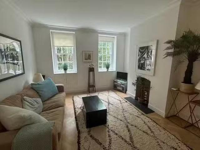Nice 1 BR Mallord Street