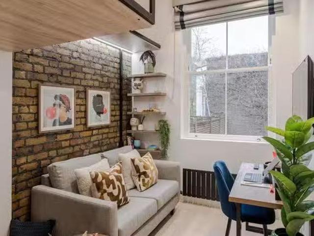 Cozy 1 BR Marloes Road