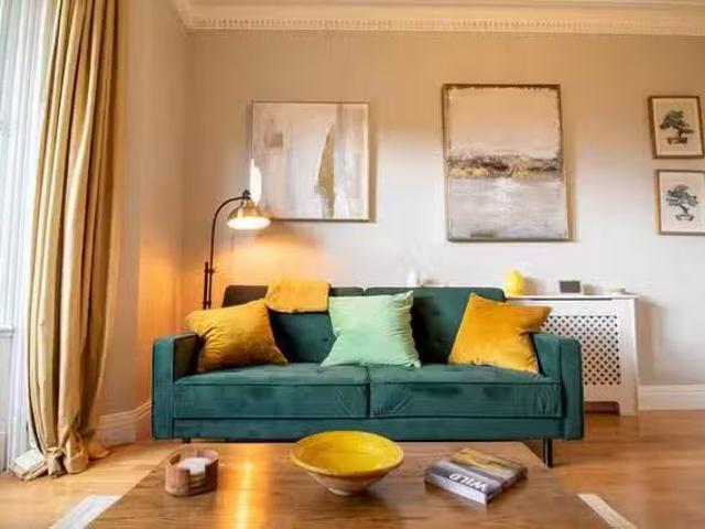 Unique 1 BR Saint George's Terrace