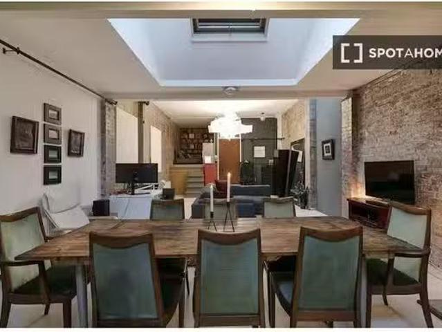 Deal! 1 BR Studio for rent in London