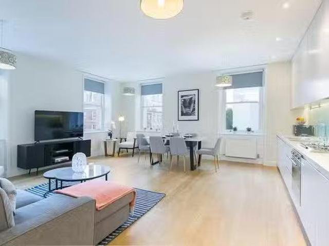 Just in! 1 BR Paddington Street