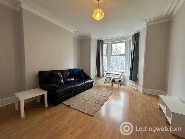 Cheap 1 BR Property to rent in 23B Great Western Place