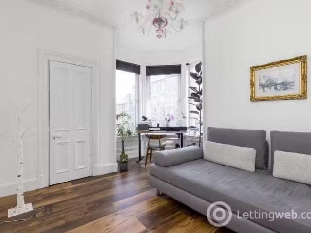 For Rent! 1 BR Property to rent in 2F3