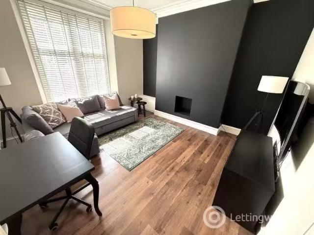 Just in! 1 BR Property to rent in Union Grove, West End, Aberd.