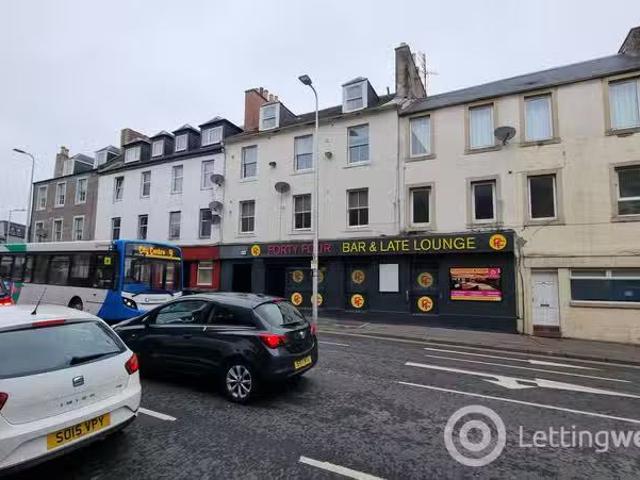 Just in! 1 BR Property to rent in Apartment 11, St Andrews Bui.