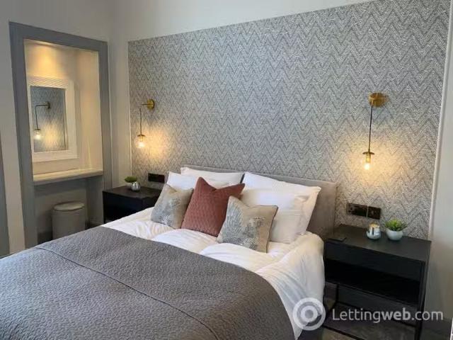 Rental! 1 BR Property to rent in Bellevue Crescent, Bellevue.