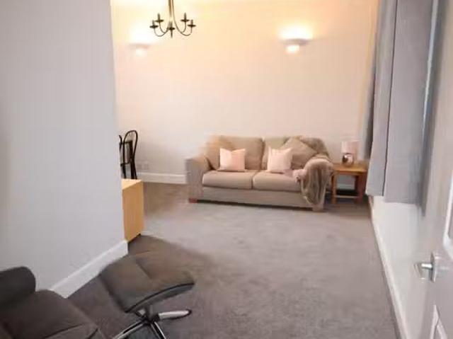 Unique 1 BR Property to rent in Crown Street, Aberdeen, AB11