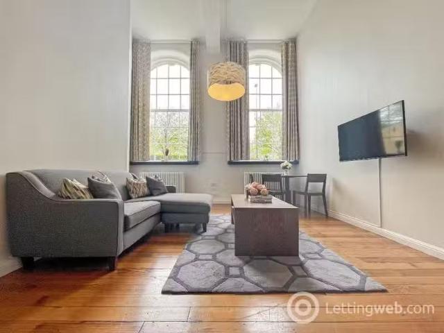 Just in! 1 BR Property to rent in Flat 20, Mc Donald Road, Bro.