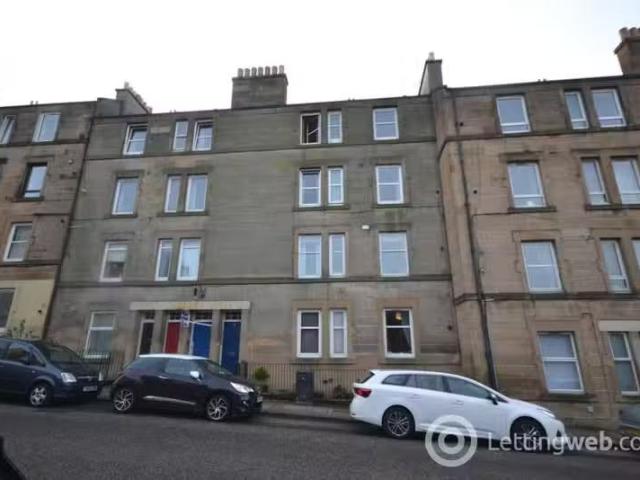 Charming 1 BR Property to rent in Robertson Avenue, Gorgie, Ed.