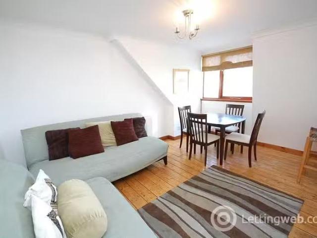Just in! 1 BR Property to rent in Rose Street, City Centre, Ab.