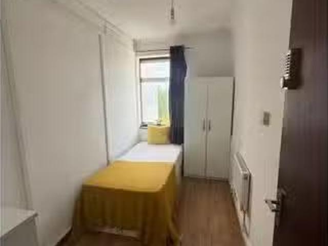 Cheap 1 BR Room in Dudden Hill, London for rent