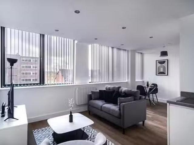 Cozy 1 BR Talbot Road, Stretford