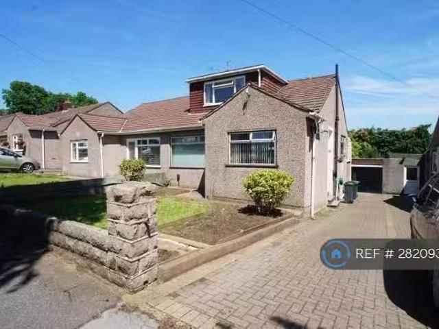 For Rent! 2 BA 3 bedroom bungalow for rent in Cefn Nant, Cardi.