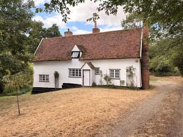 Cheap 2 BA 3 bedroom cottage for rent in Shelley, Ipswich, IP7