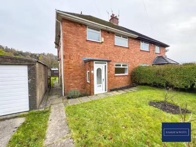 New 2 BA 3 bedroom semi detached house for rent in Maesgwyn, C.