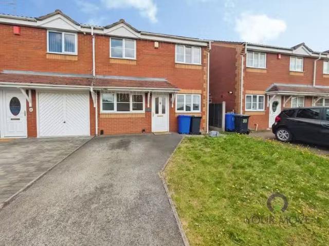 New 2 BA 3 bedroom Semi Detached House to rent, Blandford Clos.