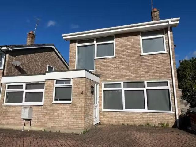Cheap 2 BA 1 bedroom house share for rent in Friars Close,,.
