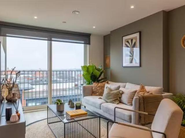 Cozy 2 BA 2 bedroom apartment for rent in Hairpin House, Birmi.