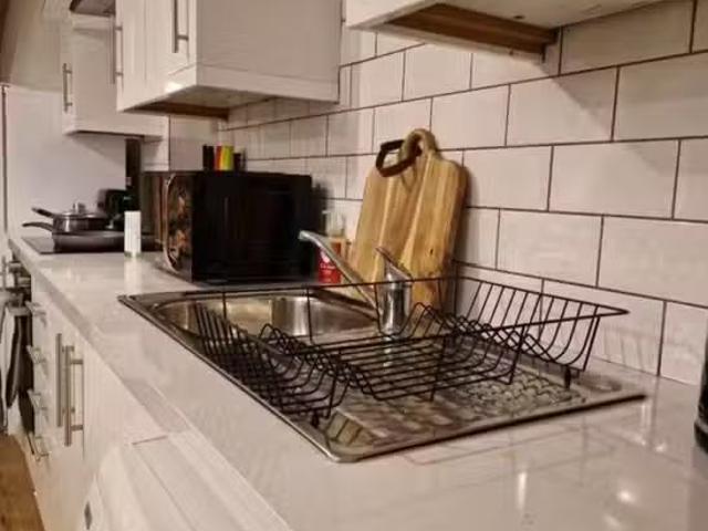 For Rent! 2 BA 2 bedroom flat for rent in Ba21 5aj, BA21