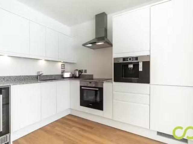 Cheap 2 BA 2 bedroom flat for rent in Ilford Hill, Ilford, IG1