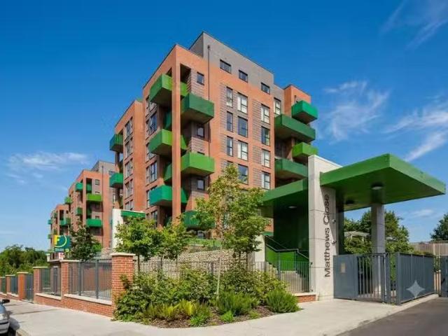 Rental! 2 BA 2 bedroom flat for rent in Smith House, Matthews.