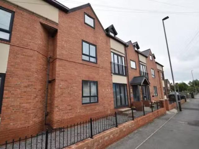 Rental! 2 BA 2 bedroom flat for rent in The Grange DH1