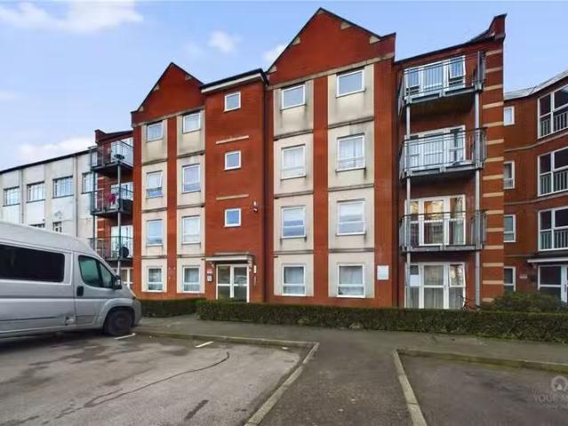 Deal! 2 BA 2 bedroom Flat to rent, Stimpson Avenue, Northampto.