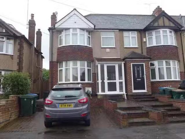 Unique 2 BA 4 bedroom end of terrace house for rent in Anchorw.