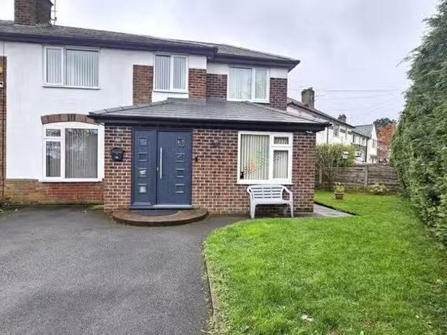 Cozy 2 BA 4 bedroom semi detached house for rent in 45 Lowndes.