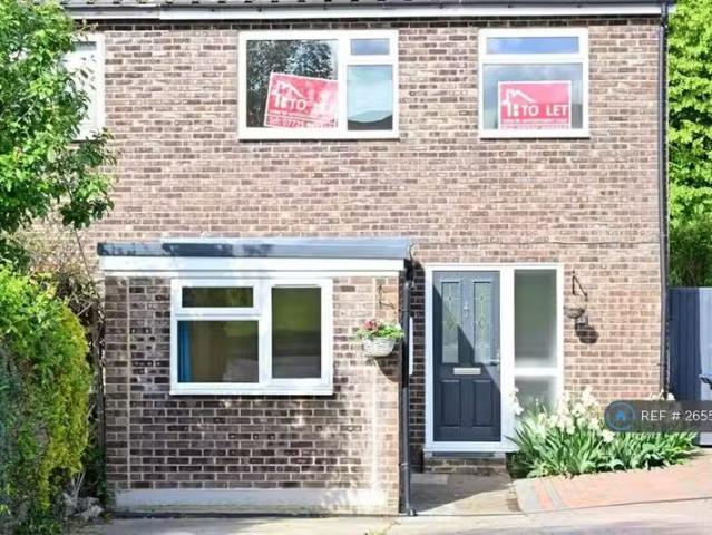 Unique 2 BA 4 bedroom semi detached house for rent in Norton A.