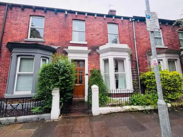 Nice 2 BA 4 bedroom terraced house for rent in Aglionby Street.
