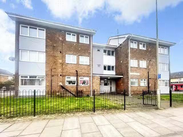 Rental! 2 bedroom Flat to rent, Gainsborough Avenue, South Shi.