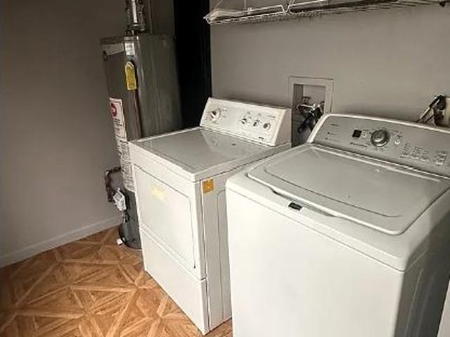NICE 2 BEDROOMS FRONT UNIT